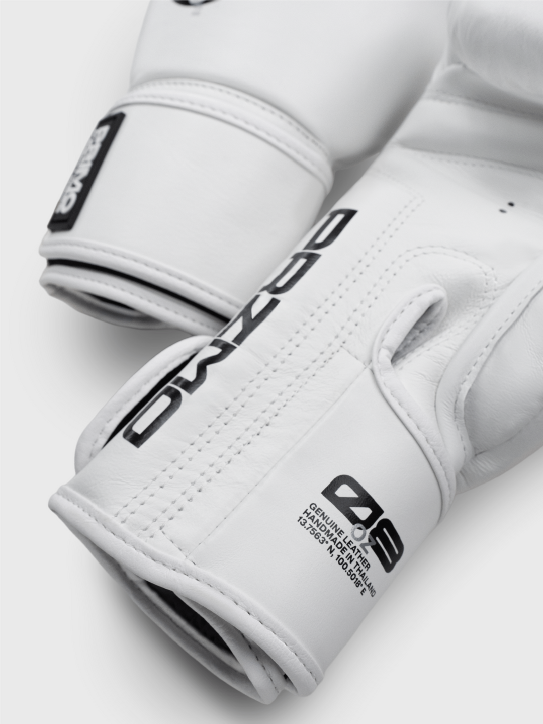 Mamba Series Boxing Gloves - White – Primo Fightwear Official